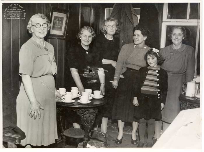 Photos taken inside Bream Institute in 1948